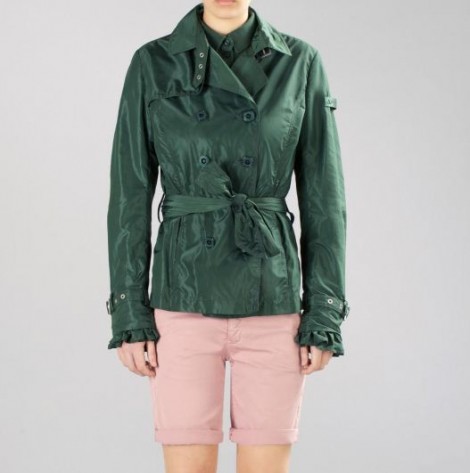 Giubbini, giacche e trench Peuterey donna primavera 2013