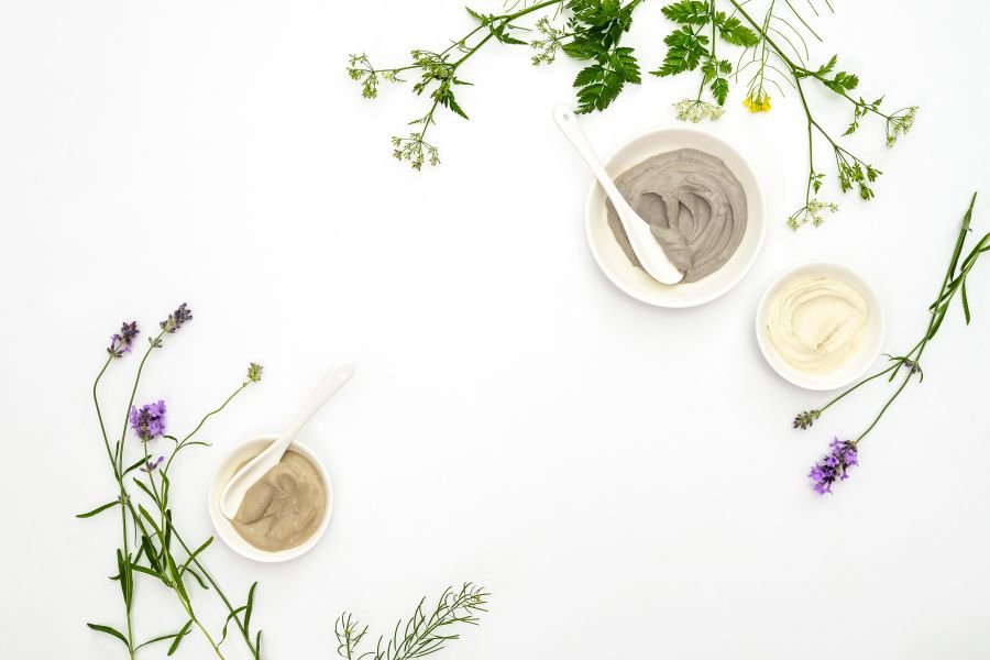 Beauty routine: prendersi cura della pelle con i prodotti cosmetici ...
